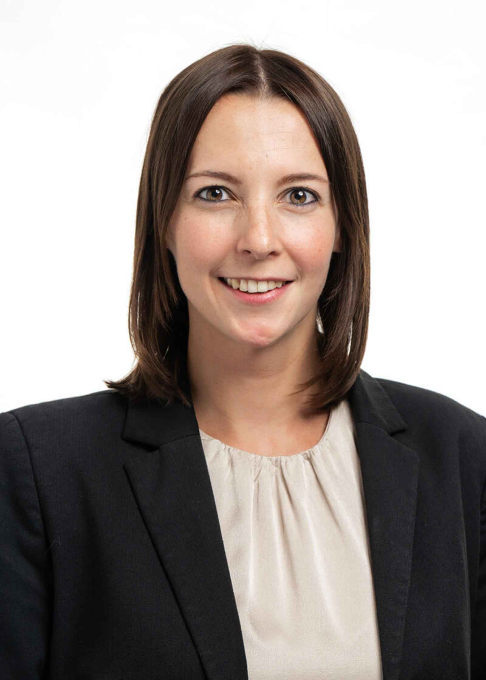 Christina Martin, MSc, LL.B. (WU) → WT Oberland